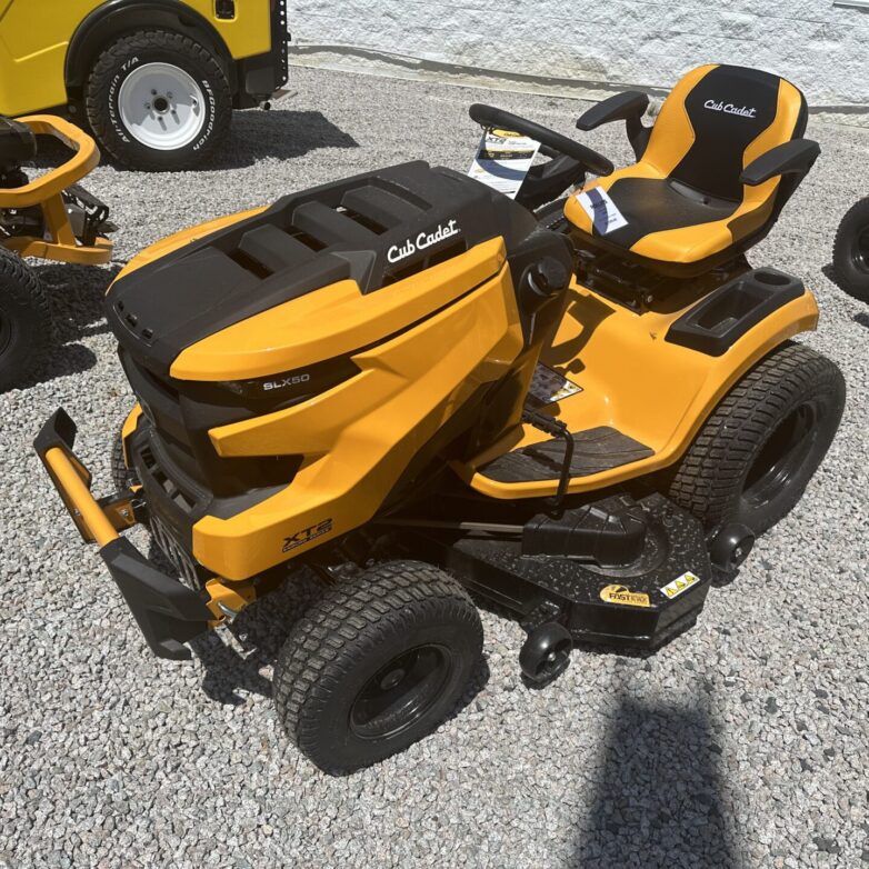Golf & Turf | Rollins Machinery