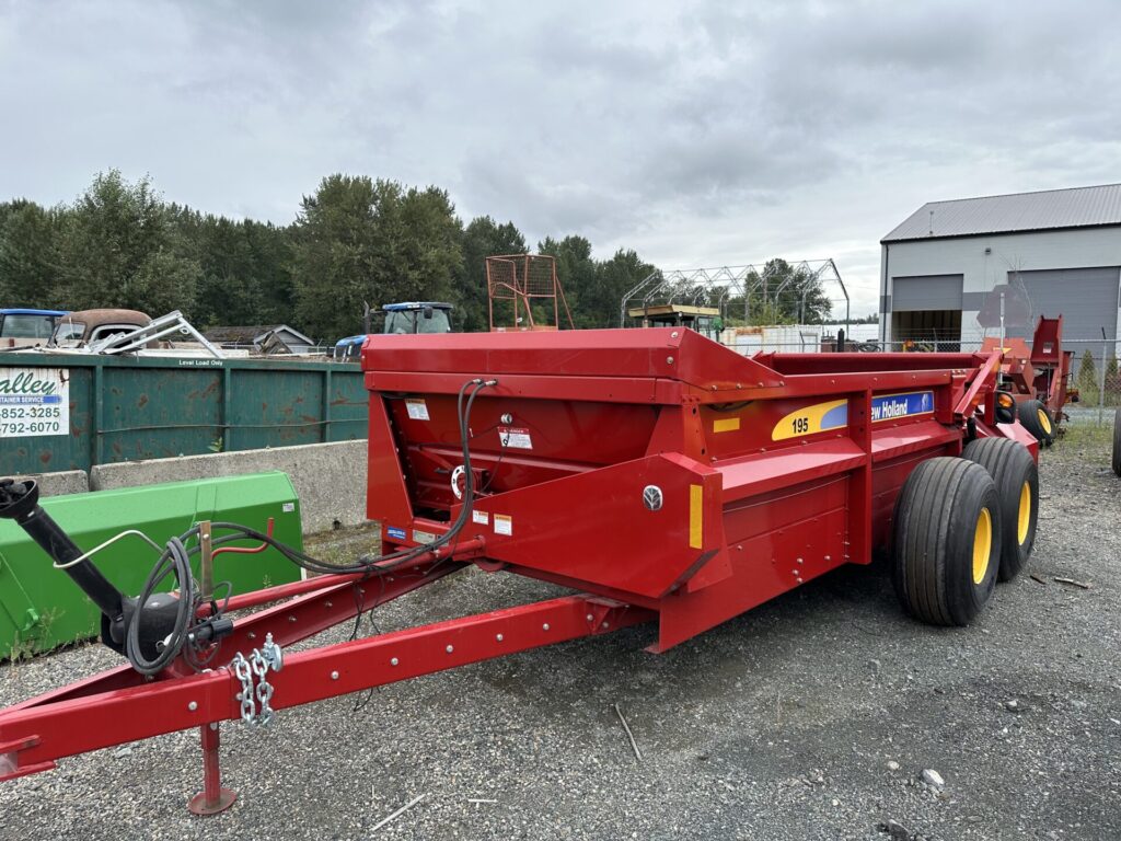 Manure Spreaders | Rollins Machinery