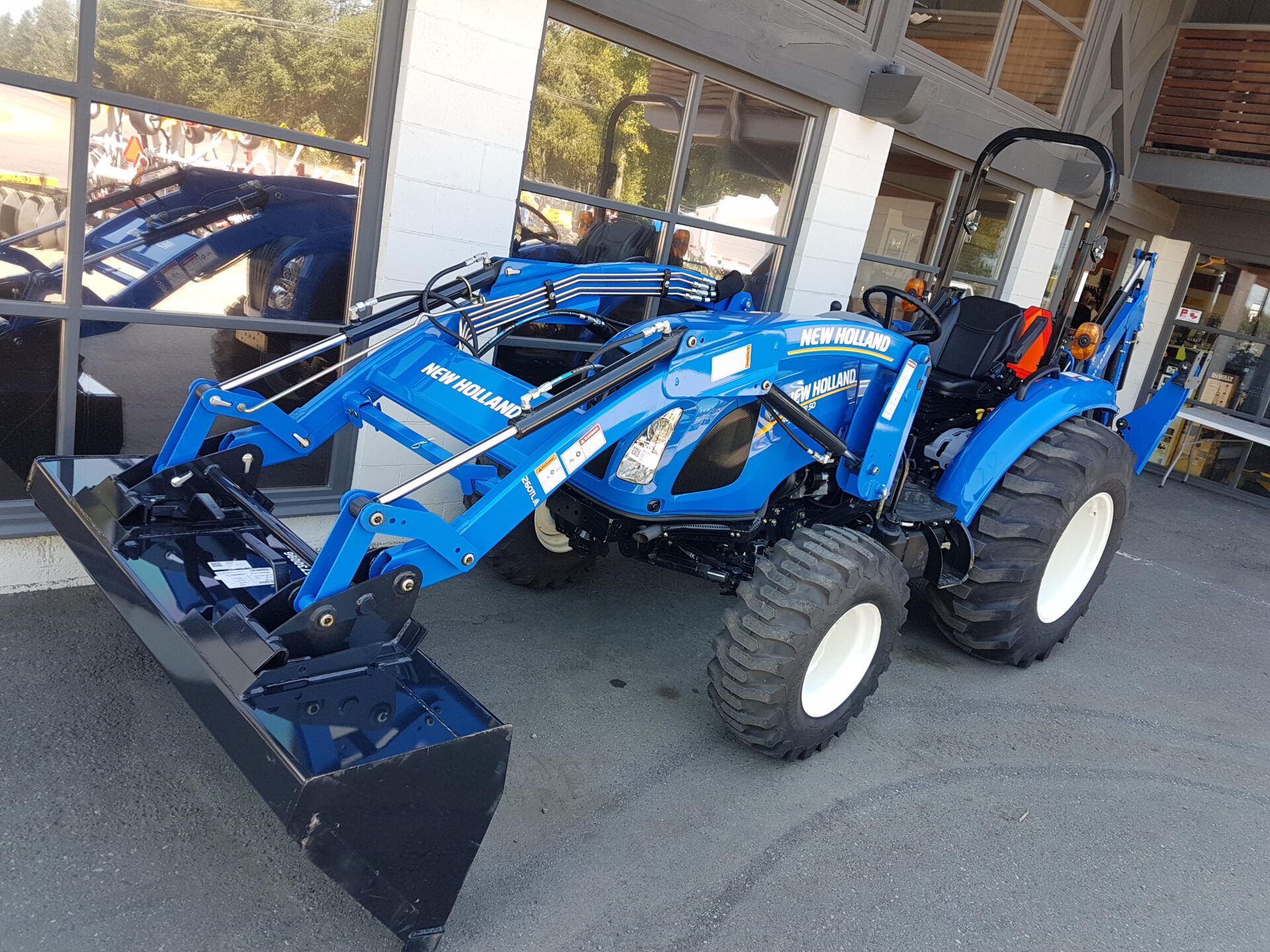 New Holland Boomer 50 Compact Tractor