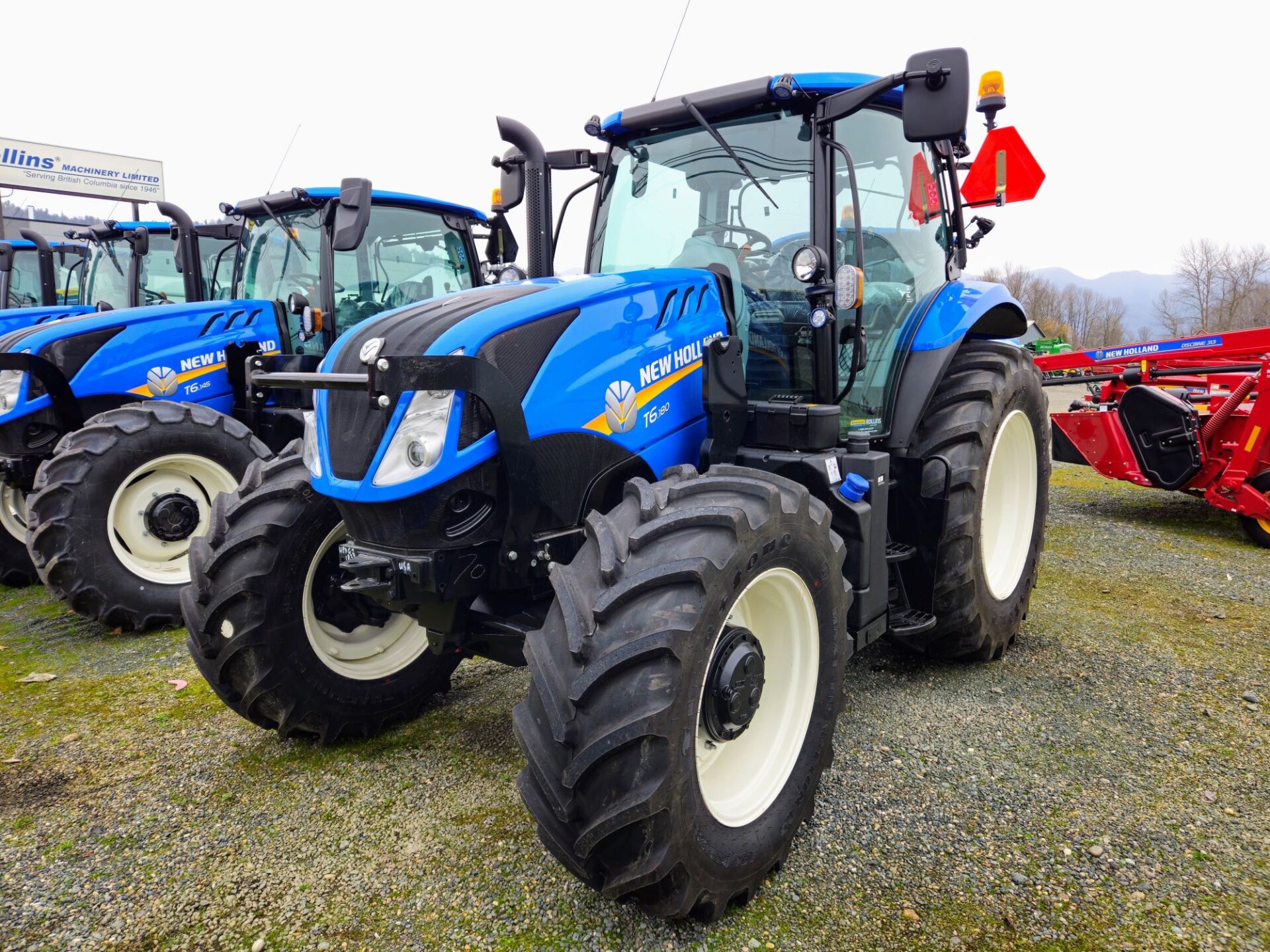 New Holland T6.180 Tractor | Heavy Duty Equipment Supplier in BC